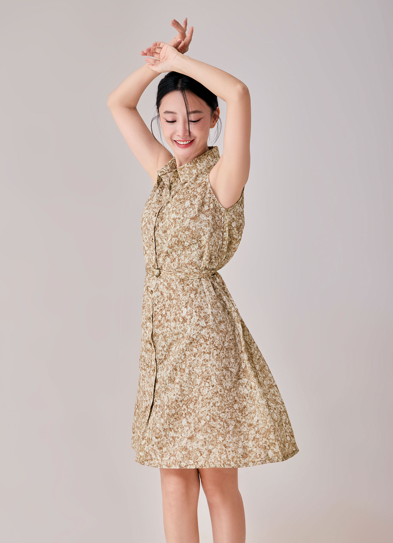 Sleeveless Dress with Belt | Escort