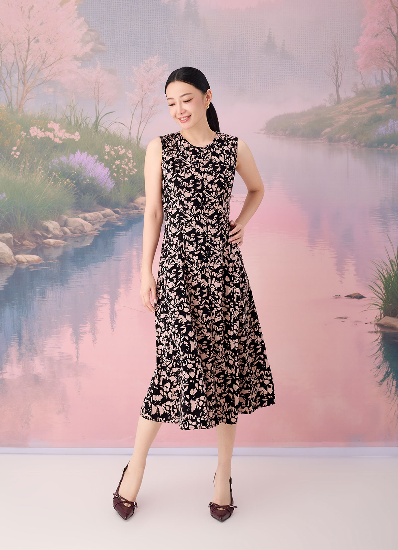Sleeveless Dress | Escort
