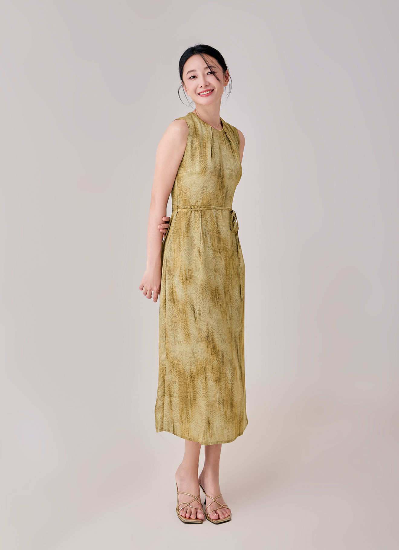 Sleeveless Dress | Escort